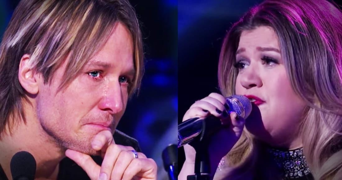 Kelly Clarkson's Emotional Performance Left Everyone In Tears