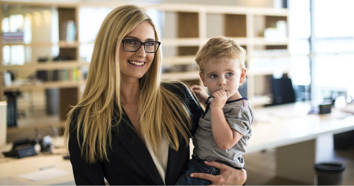 Why It’s Okay for You to be a Working Christian Mom | iBelieve.com
