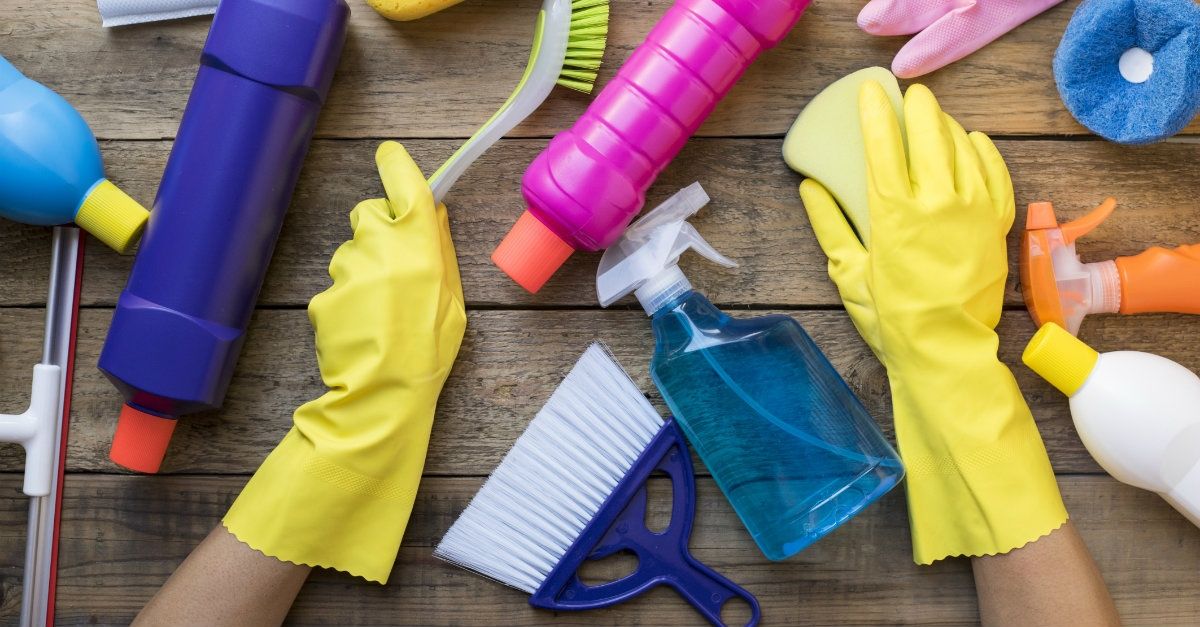 How You Can Learn to Embrace Spring Cleaning | iBelieve.com