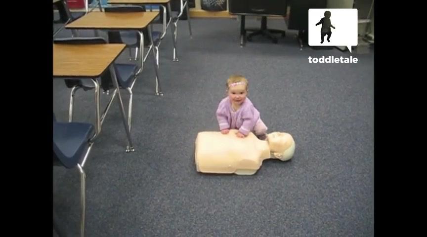 Smart Baby Girl Knows How To Perform CPR - Cute Videos