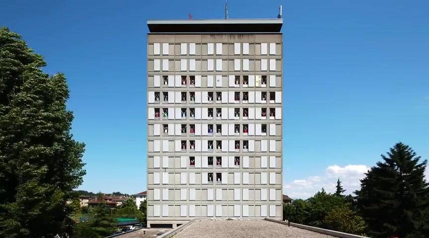 Incredible Imagination Turned this Building into a Mind-Blowing ...