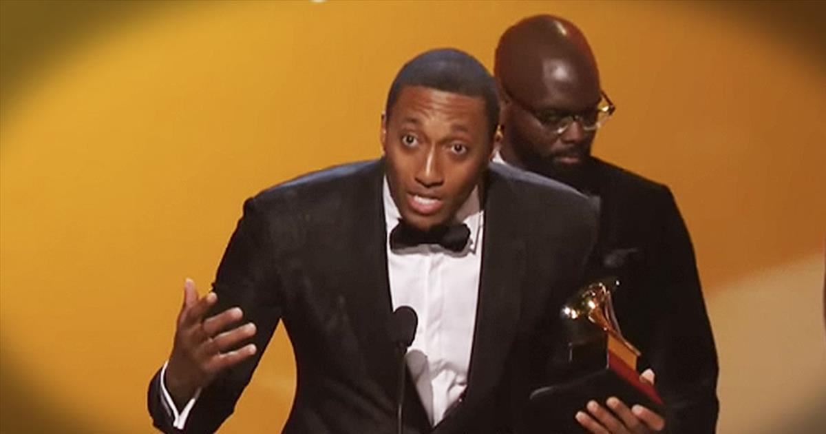 LeCrae Gives All The Thanks To God After Grammy Win - Inspirational Videos