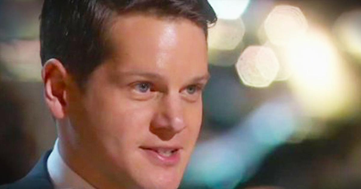 Graham Moore Gives Inspiring Oscar Speech After Fighting Depression And ...