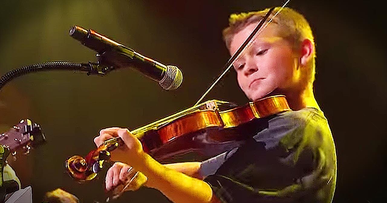 This Young Fiddle Player Is Blowing My Mind. This Kid Has Talent!