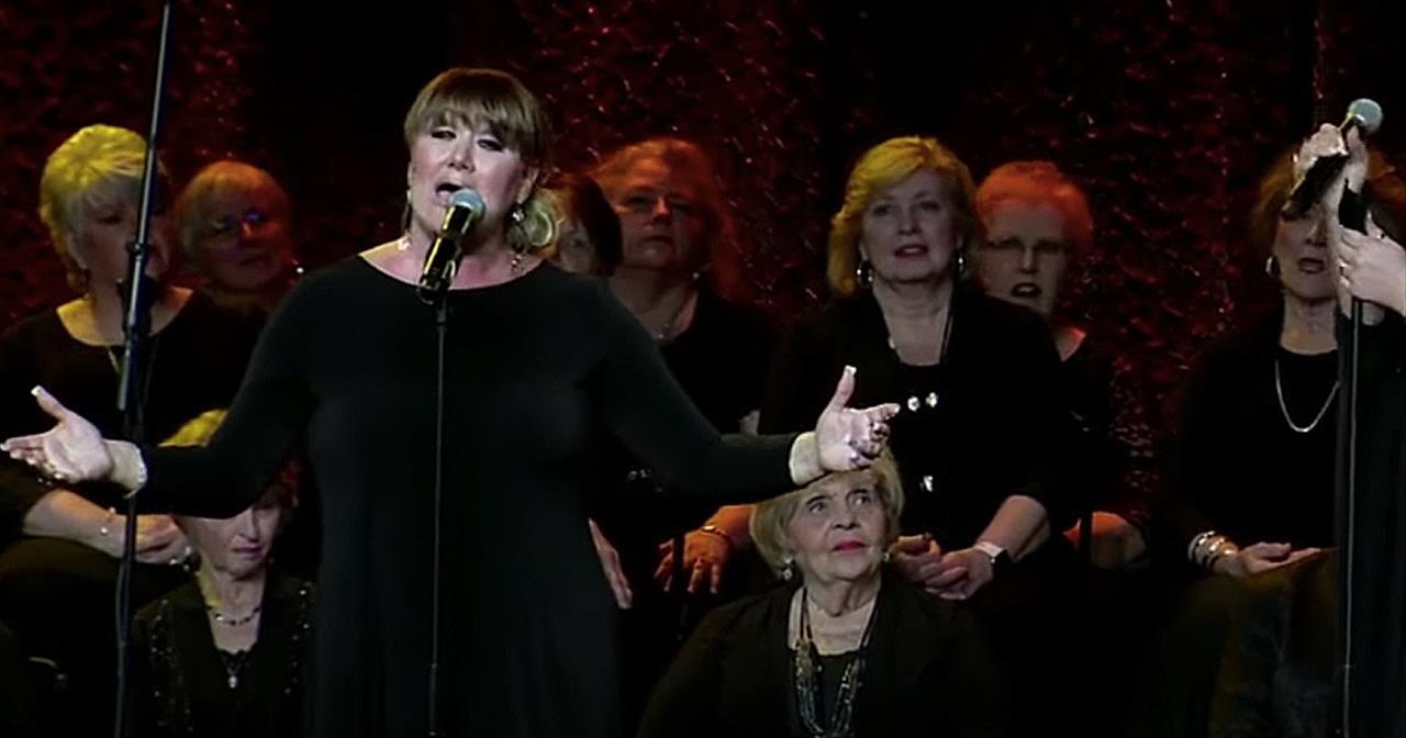 'He Didn't Just Carry A Cross' The Hoppers Worship Performance