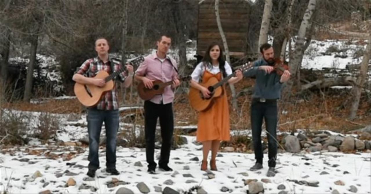 4 Bluegrass Artists Perform The Classic Tune ‘Shenandoah’