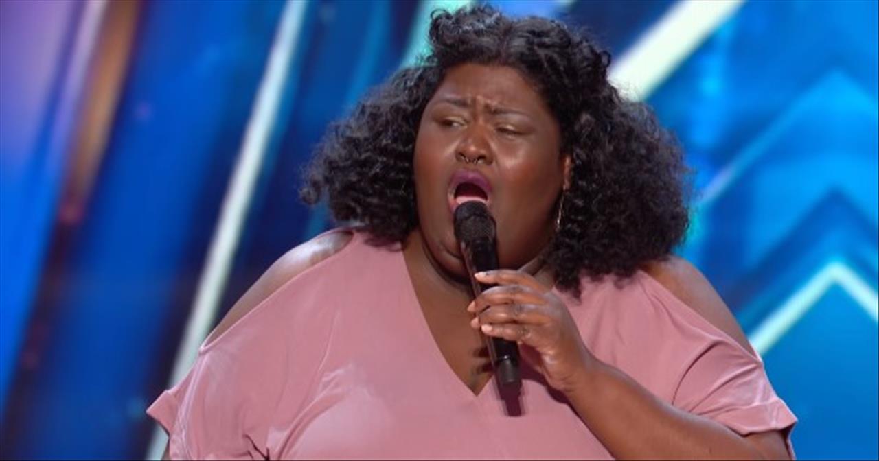 Singer From Small Town Hits All The Right Notes With ‘Yellow’ Audition