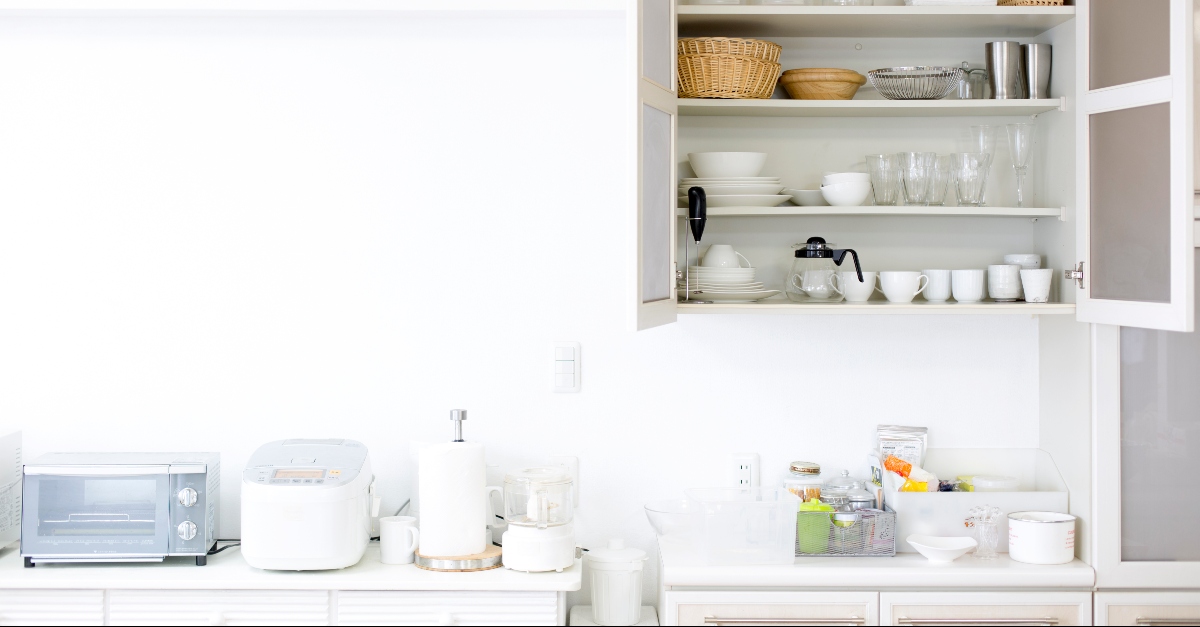 Why a Spotless House Isn't So Important | iBelieve.com
