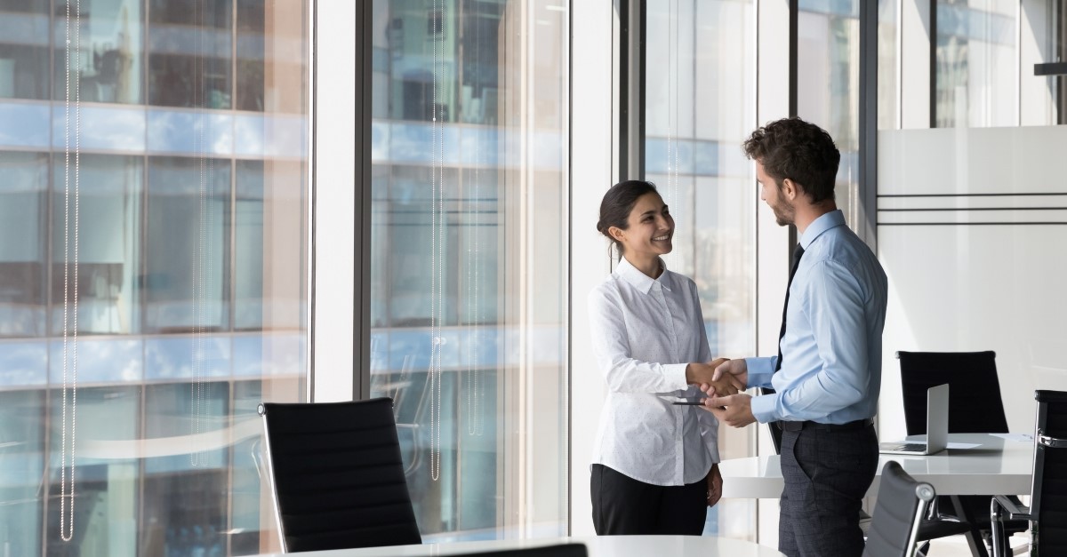 4 Keys to Accepting Compliments Well | Christianity.com