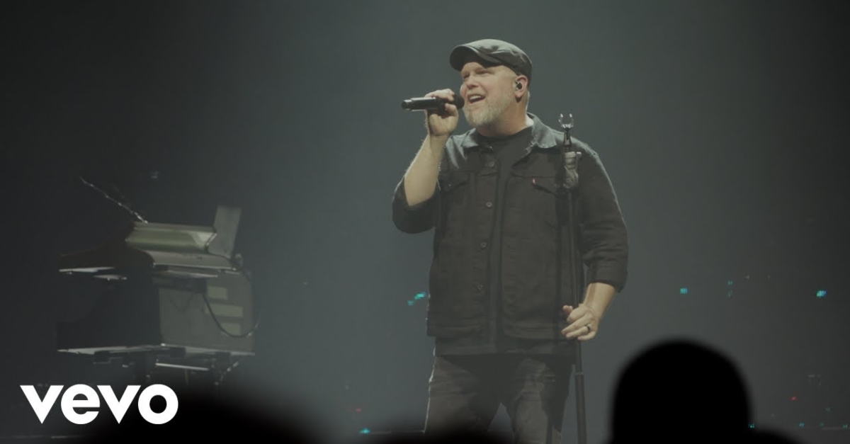 Grace Amazing’ MercyMe Live Performance | Christianity.com