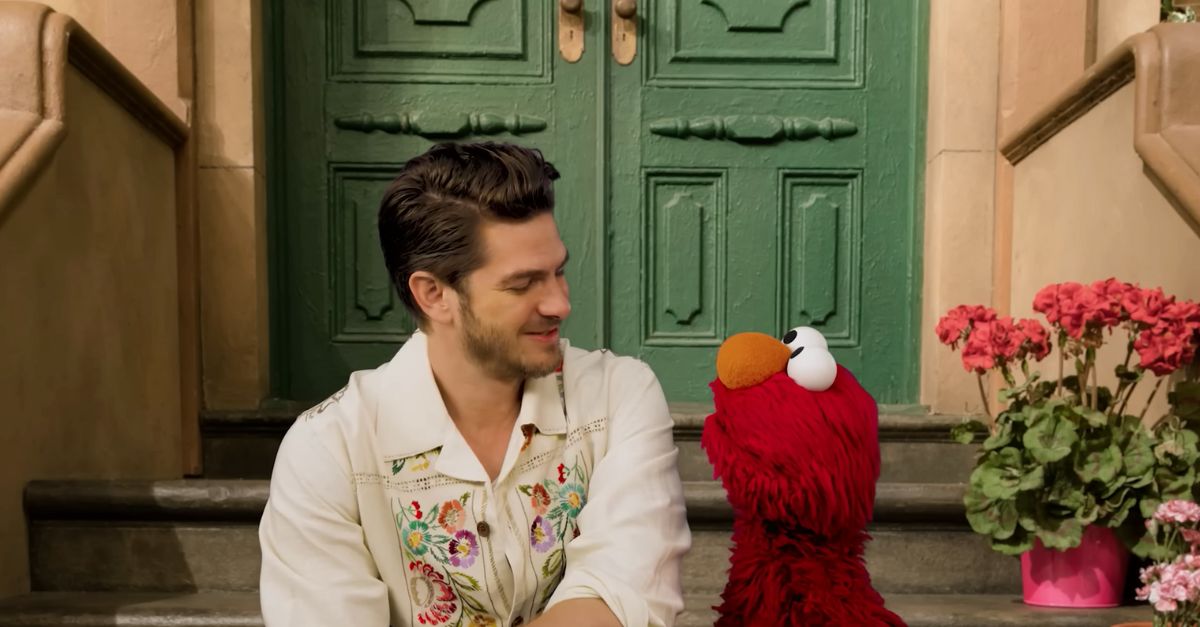 Actor Andrew Garfield Shares His Beautiful and Heartbreaking View of ...