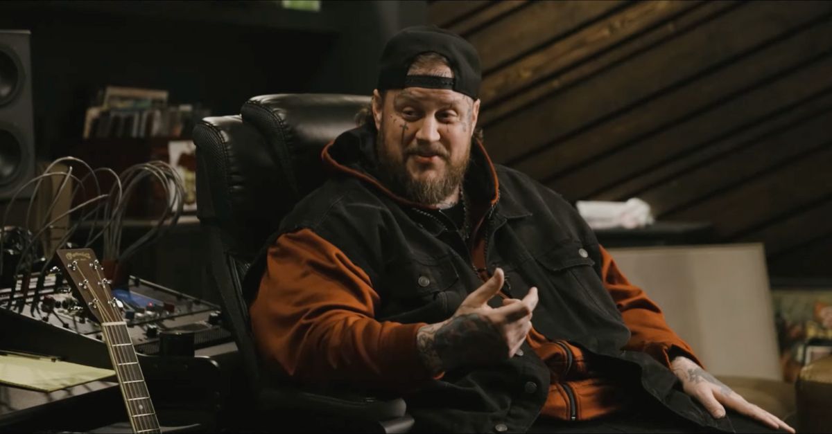 Jelly Roll Opens Up about His Faith, Declares ‘I Have a Heart for Jesus ...