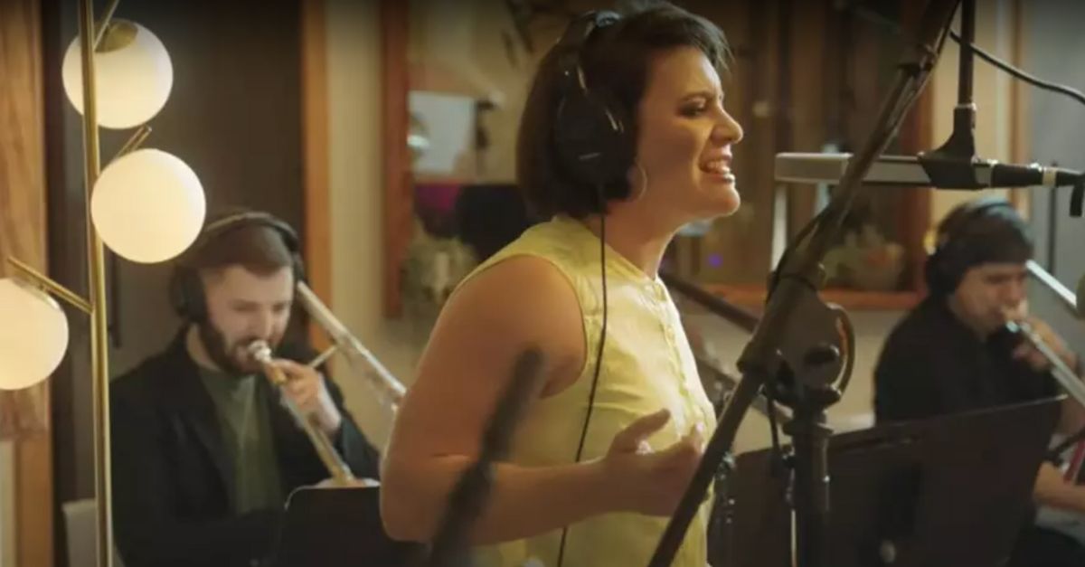 Beautiful Big Band Rendition of 'Amazing Grace' - Video | Crosswalk.com