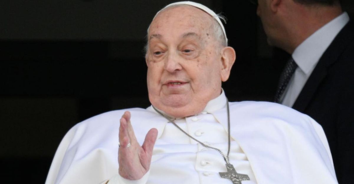 Pope Francis Returns to Vatican to Begin Long Recovery - Milton ...
