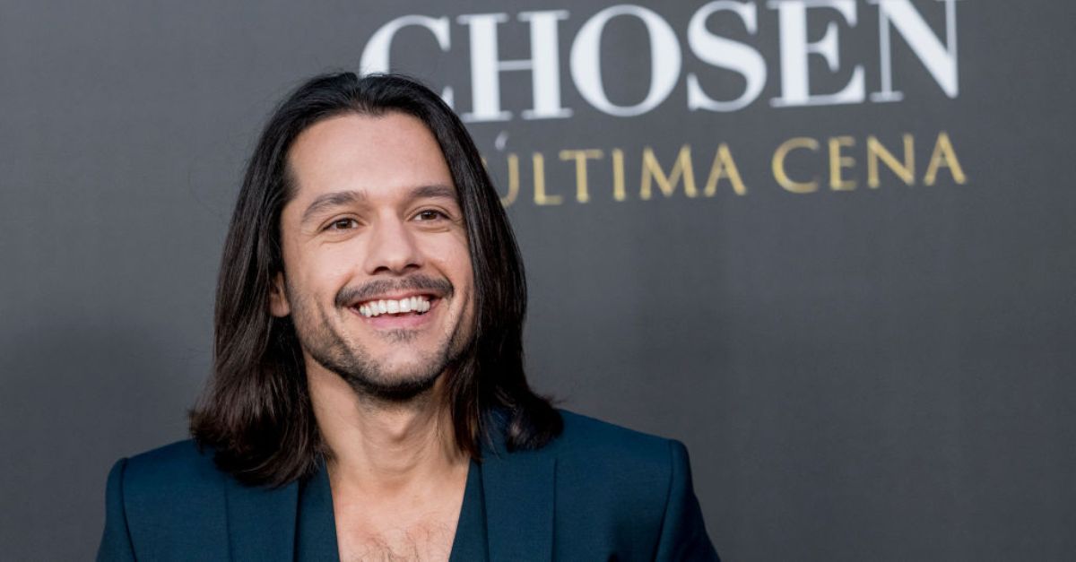 'The Chosen' Star Shahar Isaac Speaks Out for Hostages Still Held by ...