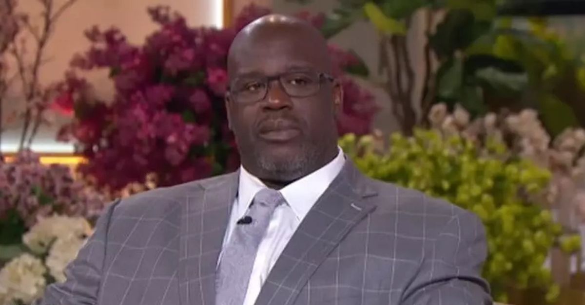 Shaq's Mother Is the Reason the Former NBA Star Tries to 'Do Everything ...