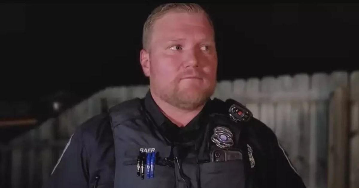 Police Officer Cries As He Realizes He Just Saved A Baby Unable To